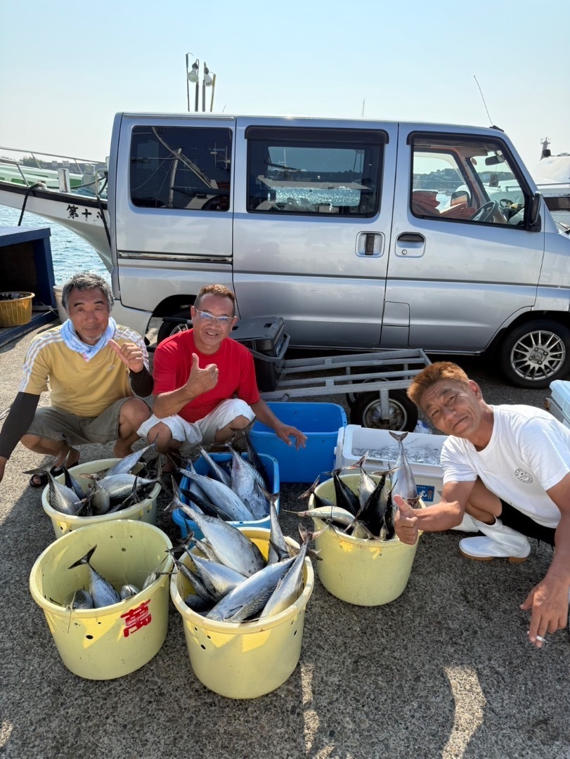 2025年8月4日釣果: 萬栄丸釣れたかな～ 内房 勝山港 釣り船 萬栄丸からの釣果発信です