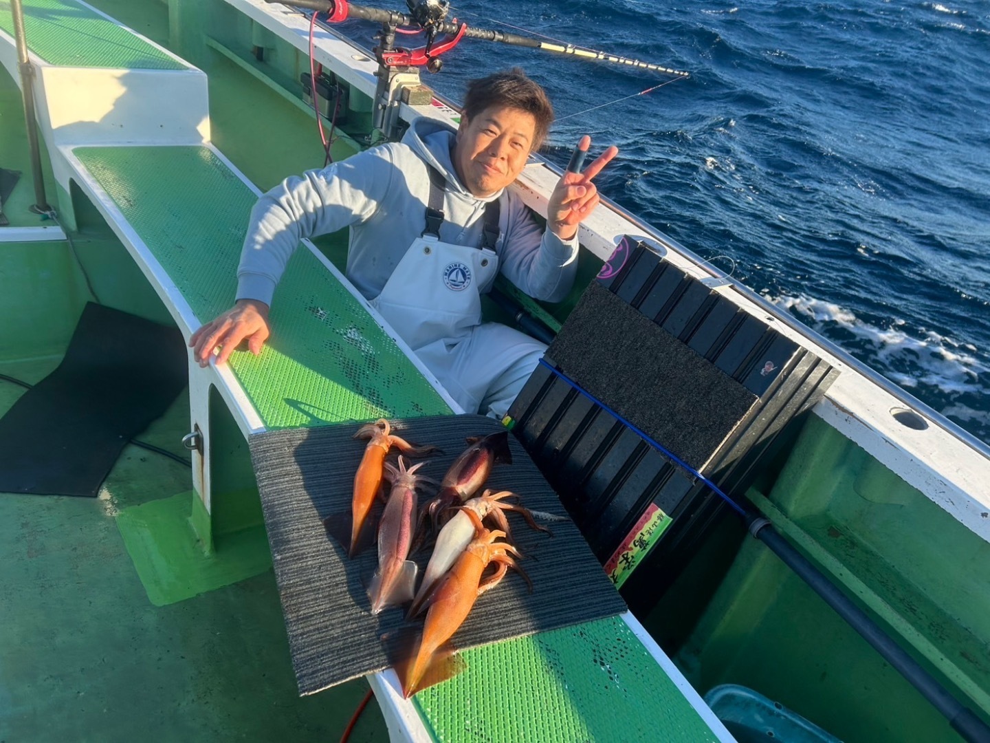 2024年12月22日釣果: 萬栄丸釣れたかな～ 内房 勝山港 釣り船 萬栄丸からの釣果発信です